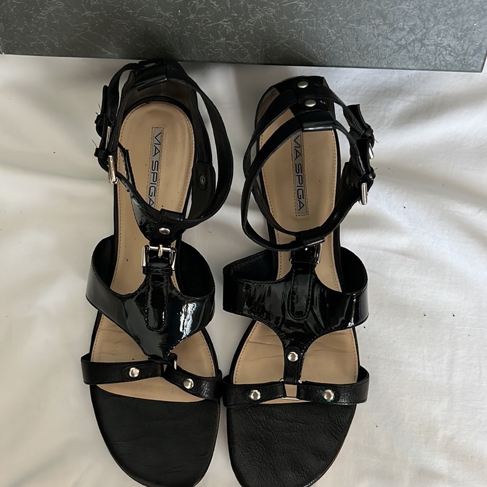 Via Spiga Black Patent Leather Sandals - Gem